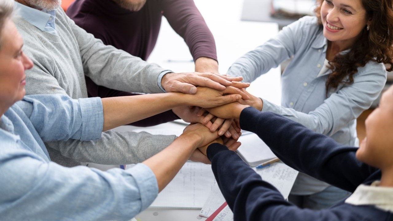 Tipos de liderazgo: características, ejemplos y cuándo aplicarlos | ESUE